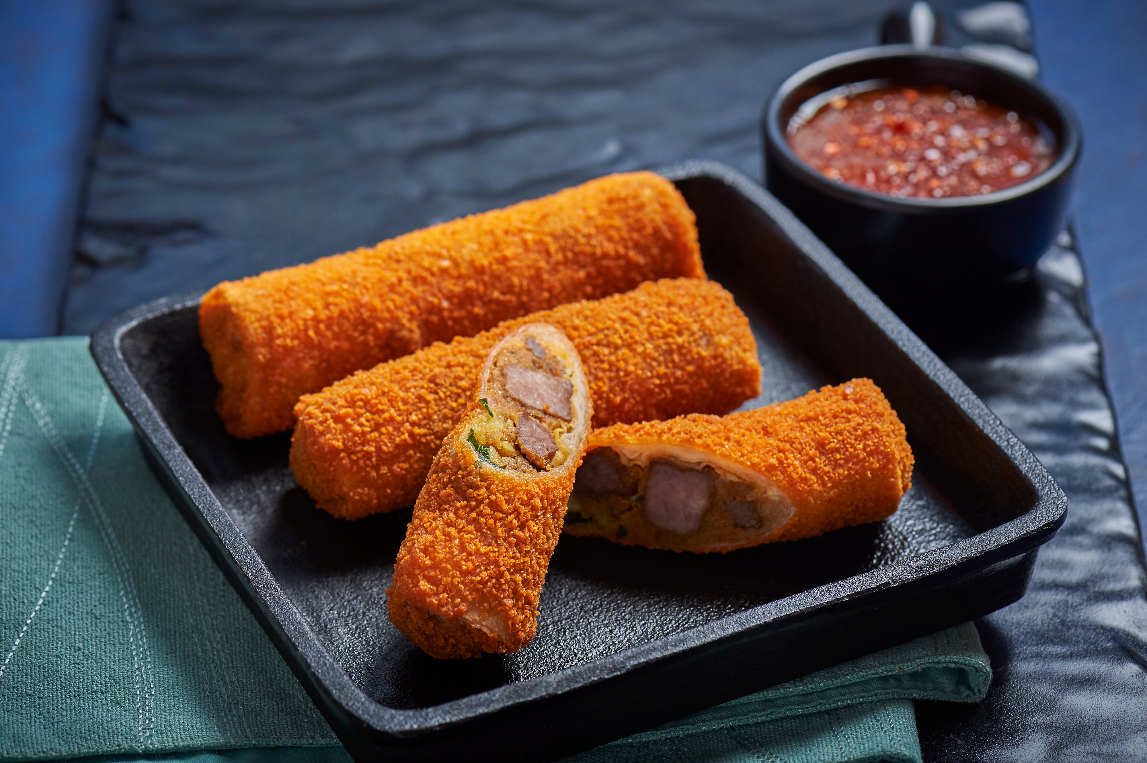 Elakkia Frozen Mutton Rolls | Authentic Sri Lankan Savoury Snacks – Koodai