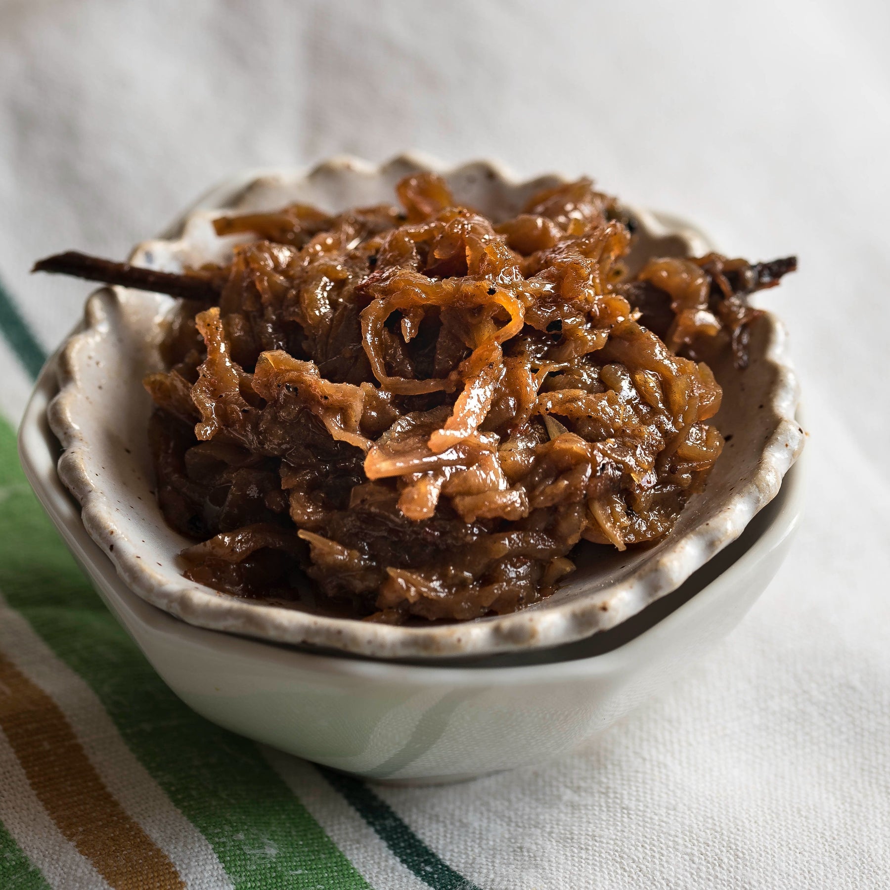Seeni Sambal: Sri Lanka's Sweet & Spicy Onion Relish – Koodai